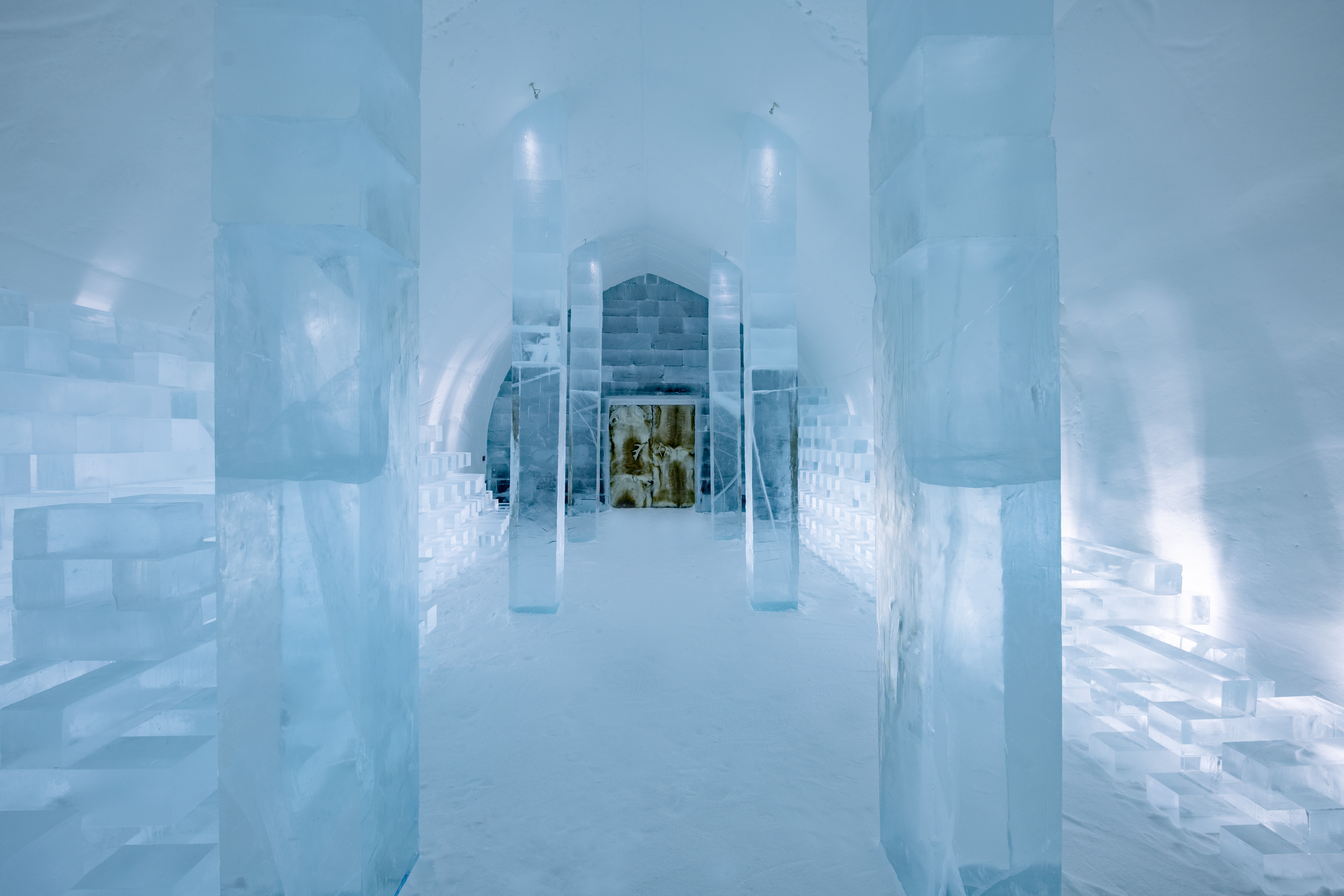 Main Hall LattICE | ICEHOTEL