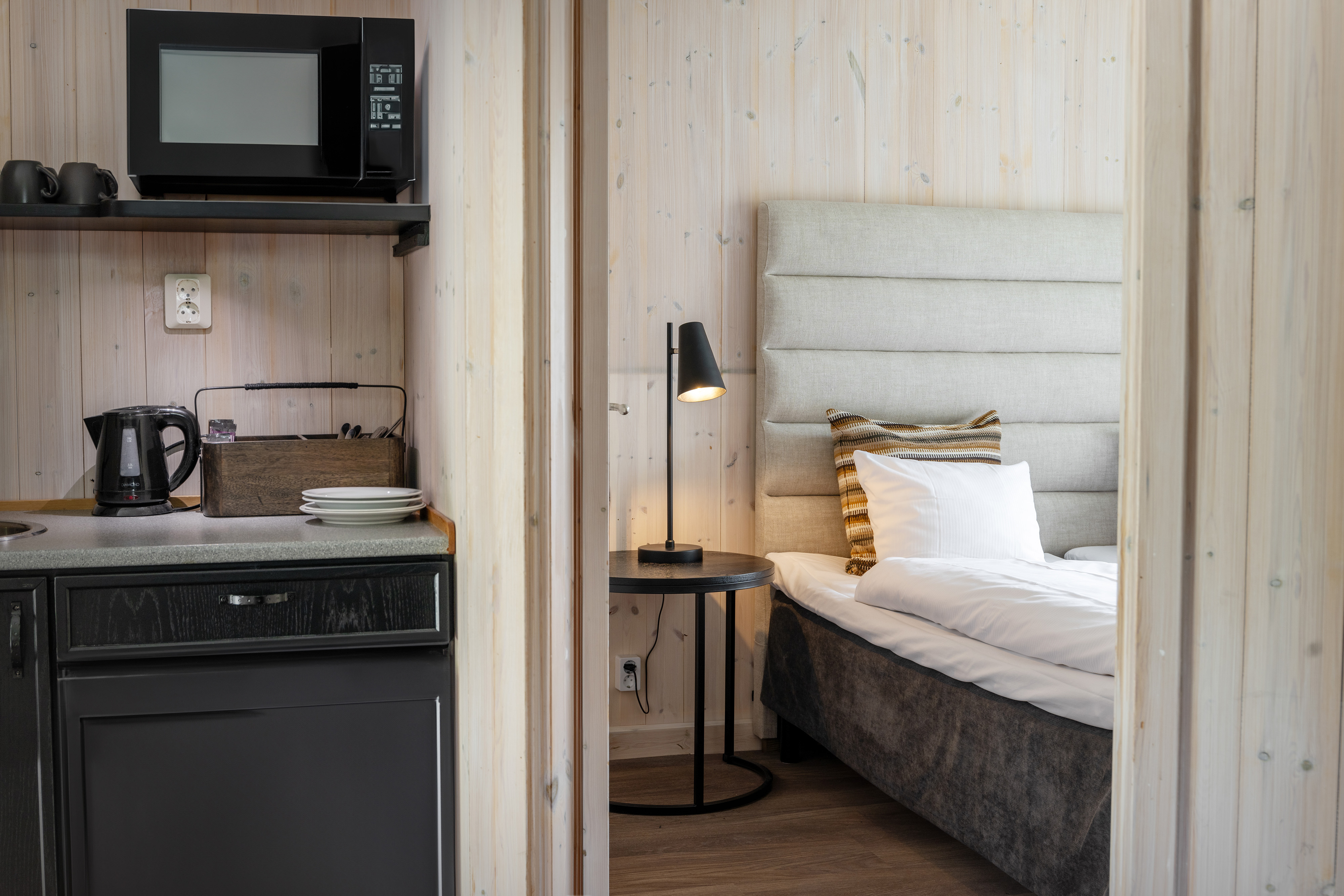 Stay in a warm cabin at ICEHOTEL | ICEHOTEL