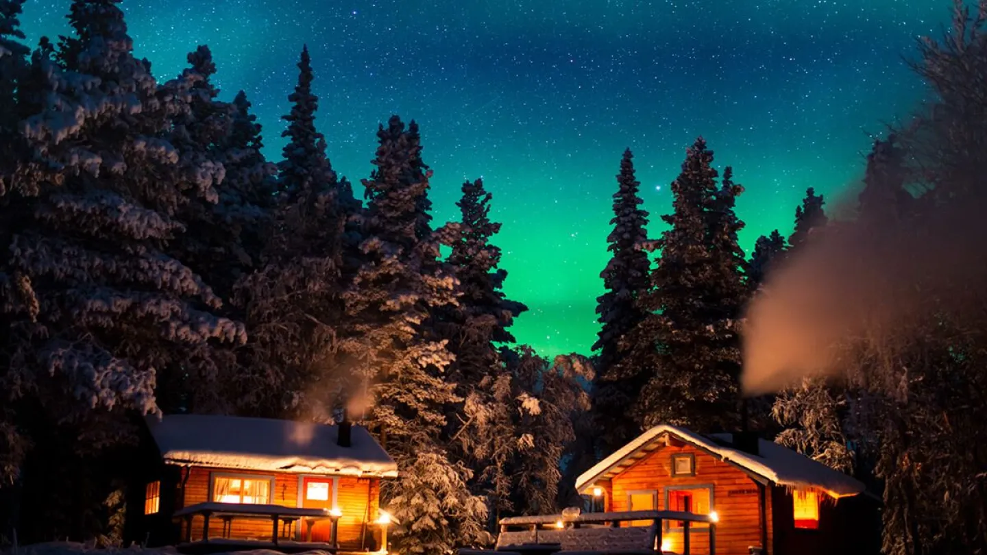 Private Snowmobile Overnight tour (4pm-10am) | ICEHOTEL